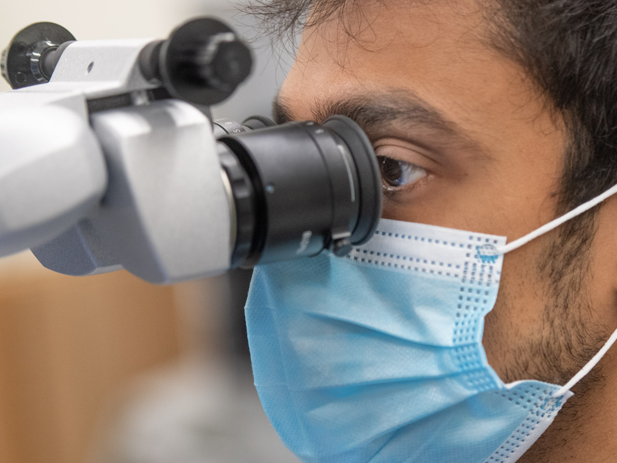 Corneal Suturing - Wills Eye Library